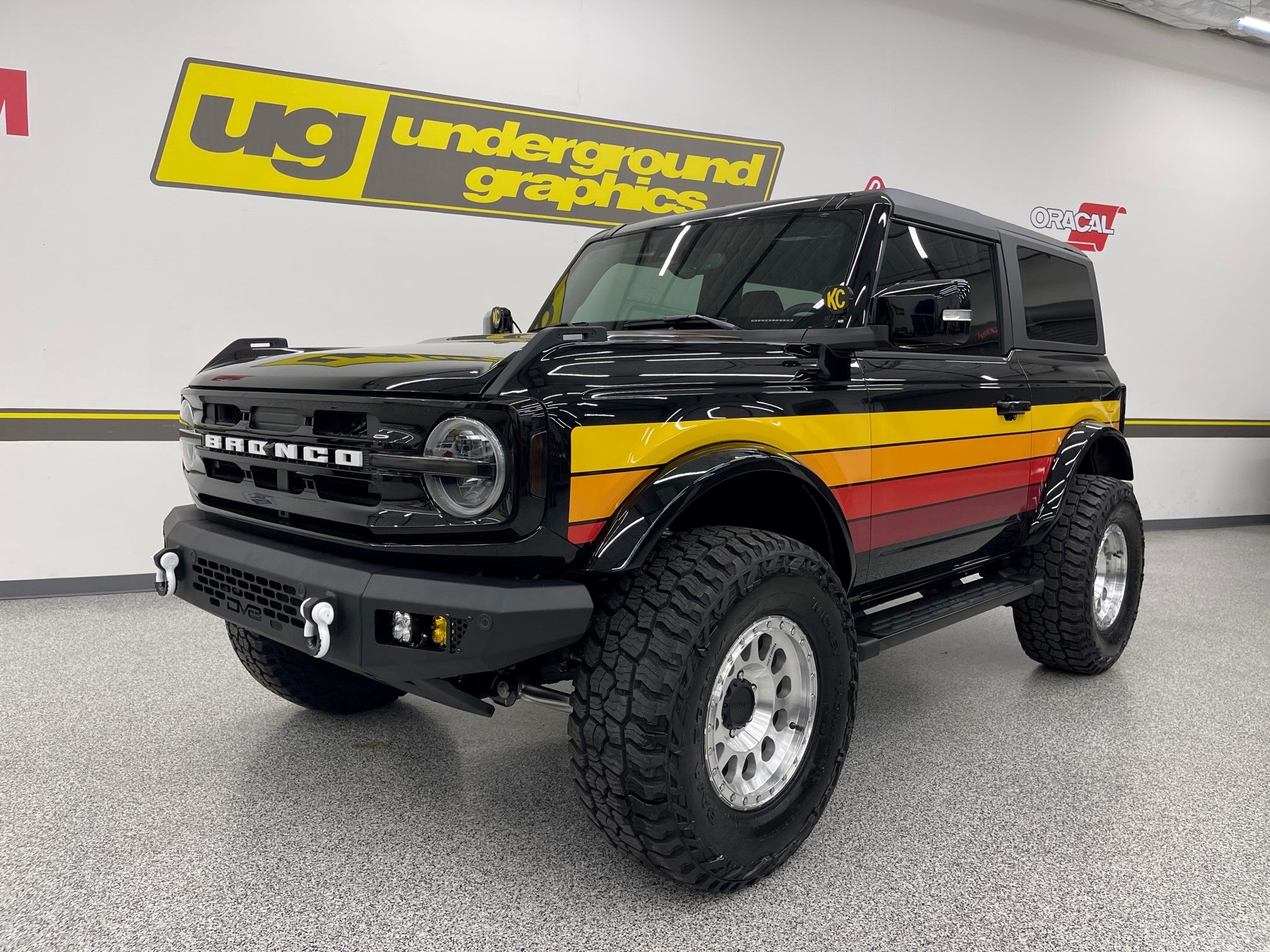 Bronco 4-Bar Retro Side Panel Kits — Underground Graphics