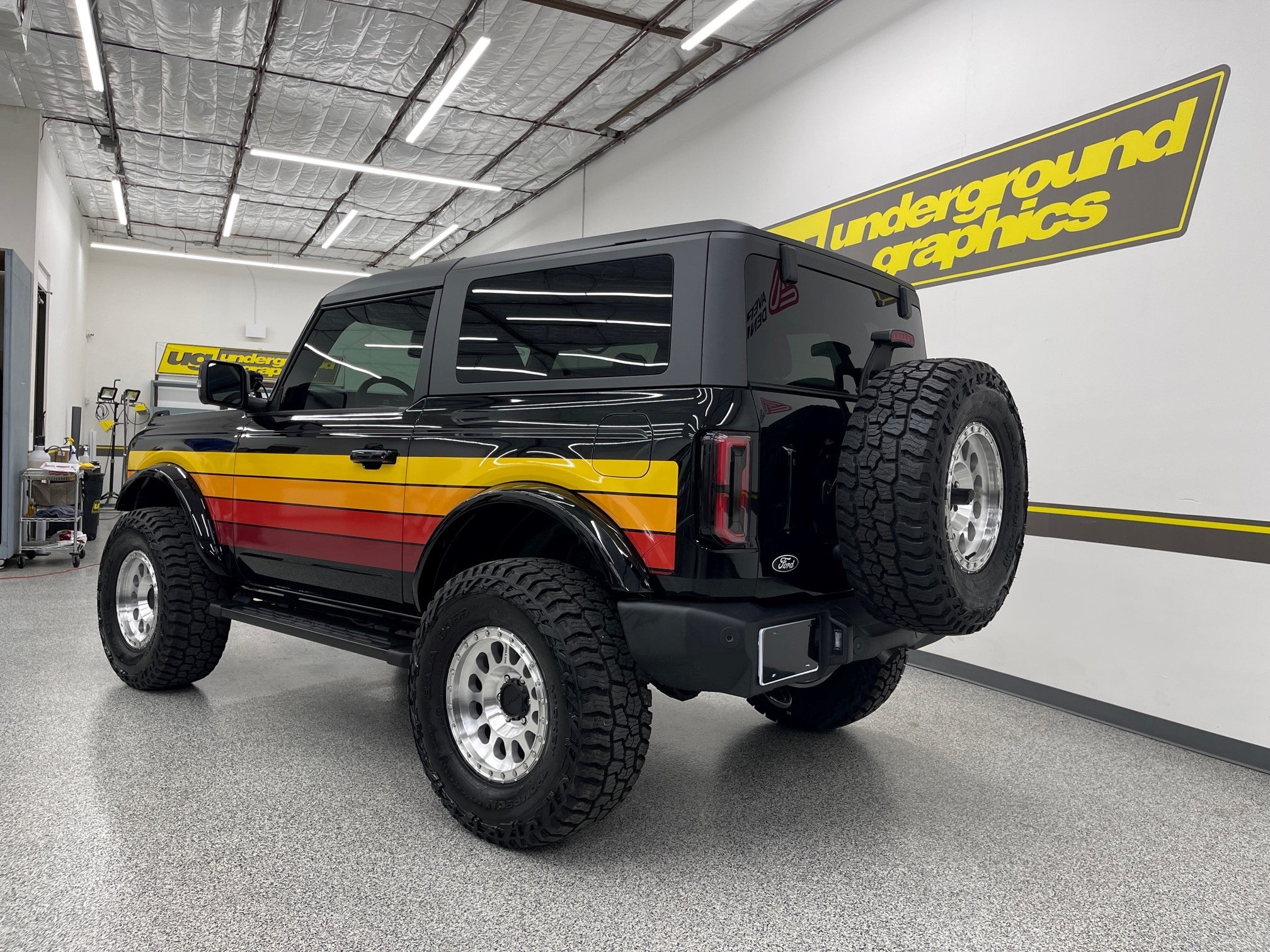 Bronco 4-Bar Retro Side Panel Kits — Underground Graphics