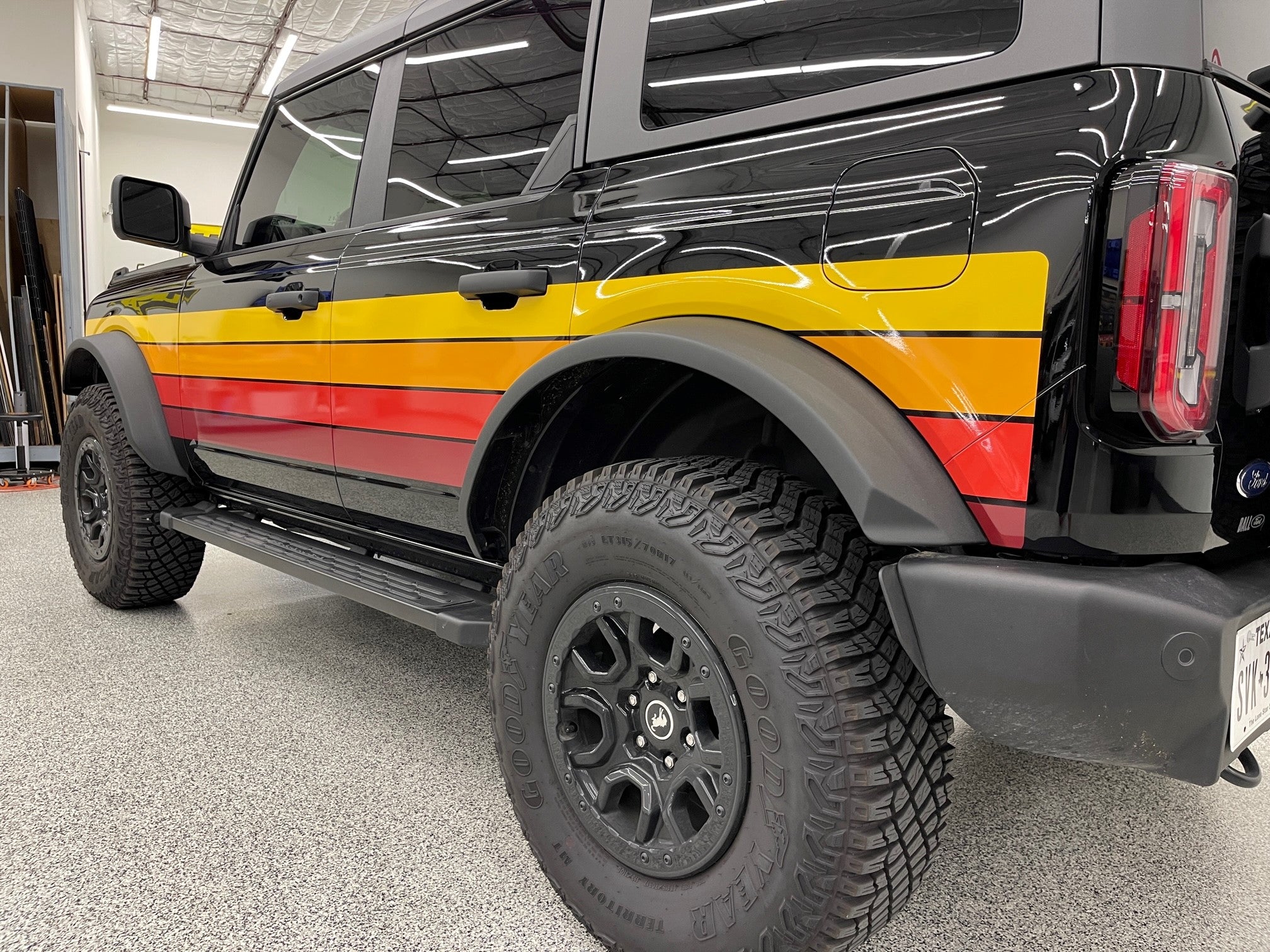 Bronco 4-Bar Retro Side Panel Kits — Underground Graphics