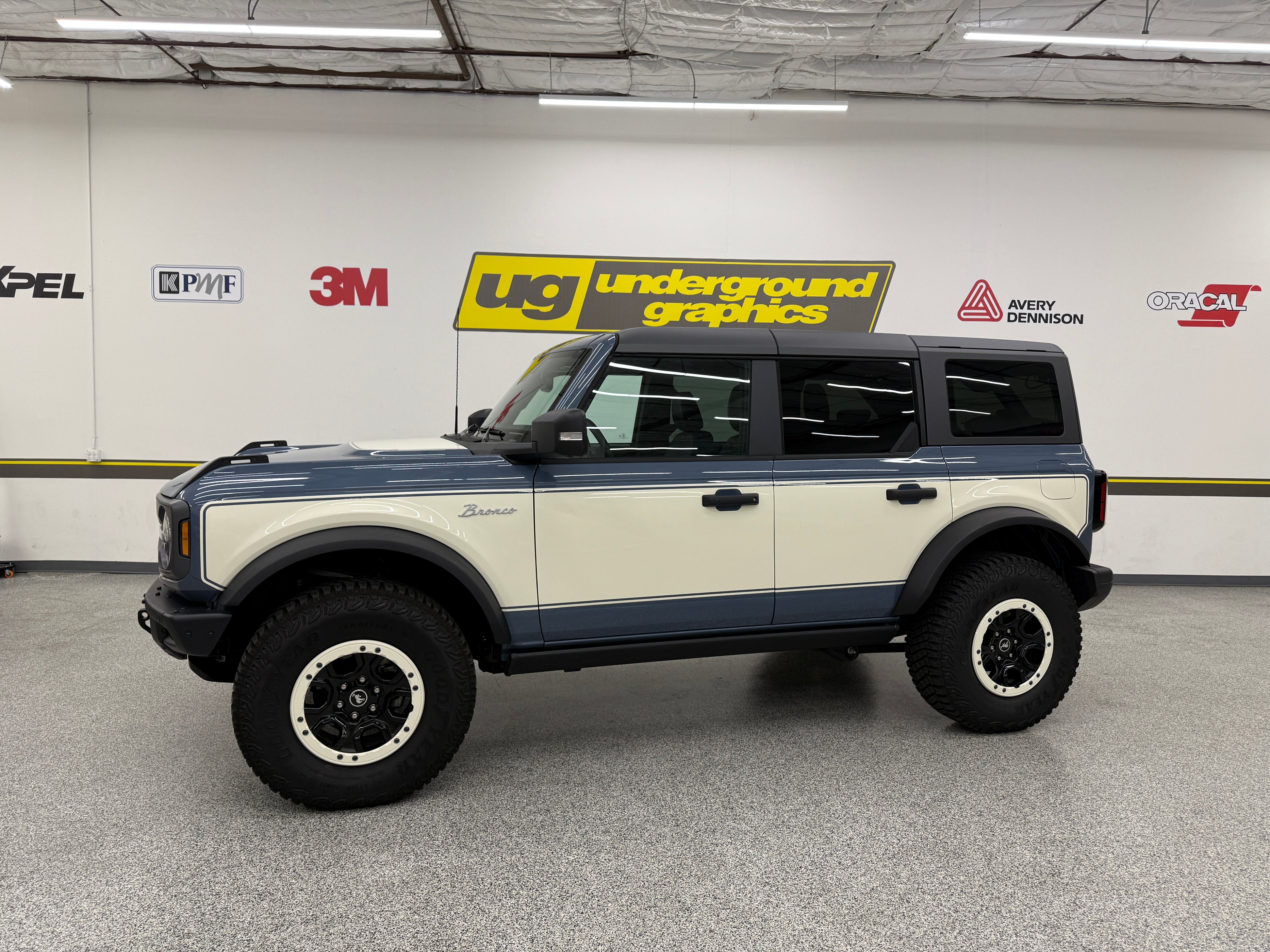 Bronco Retro Side Panels — Underground Graphics