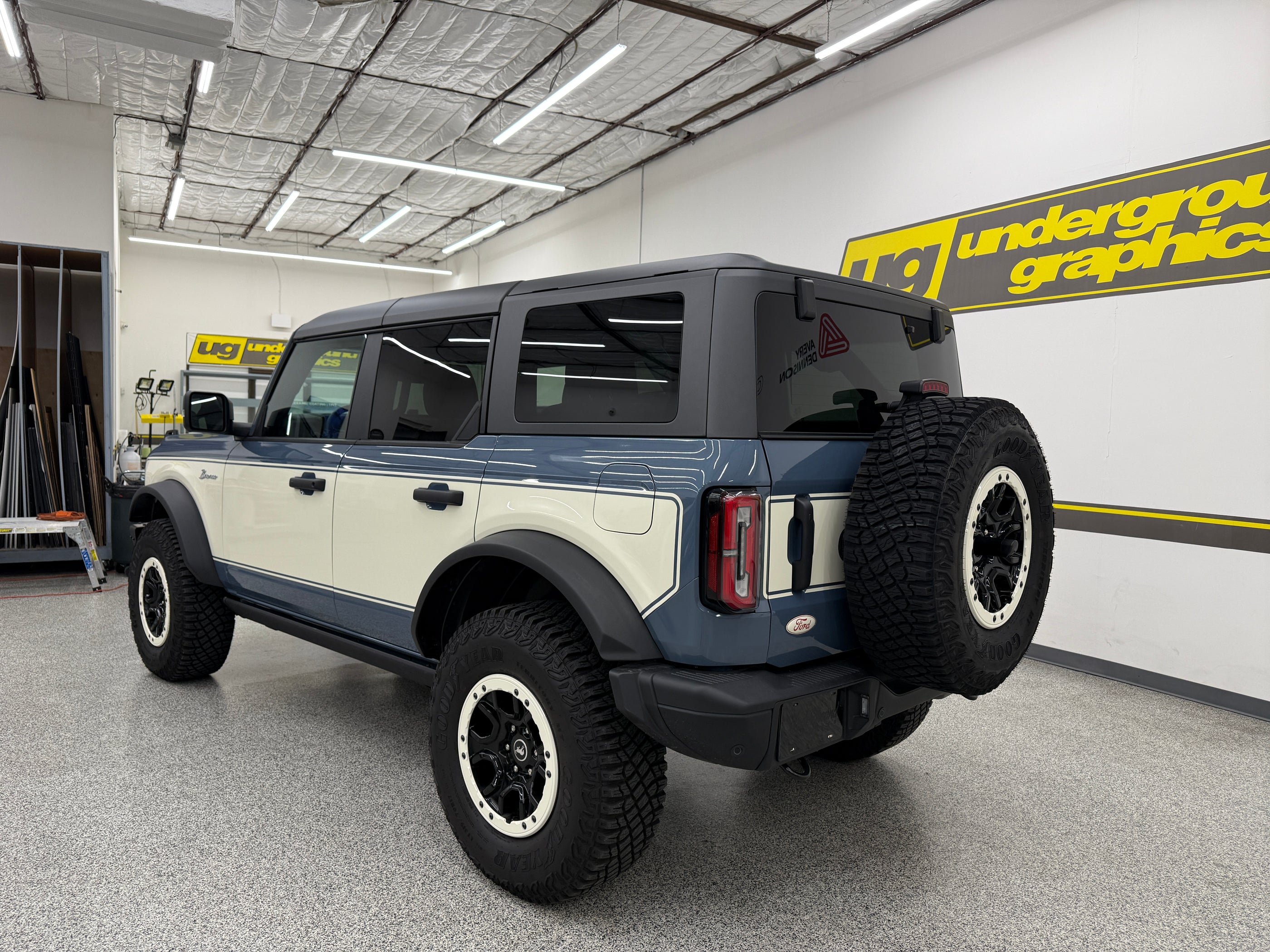 Bronco Retro Side Panels — Underground Graphics