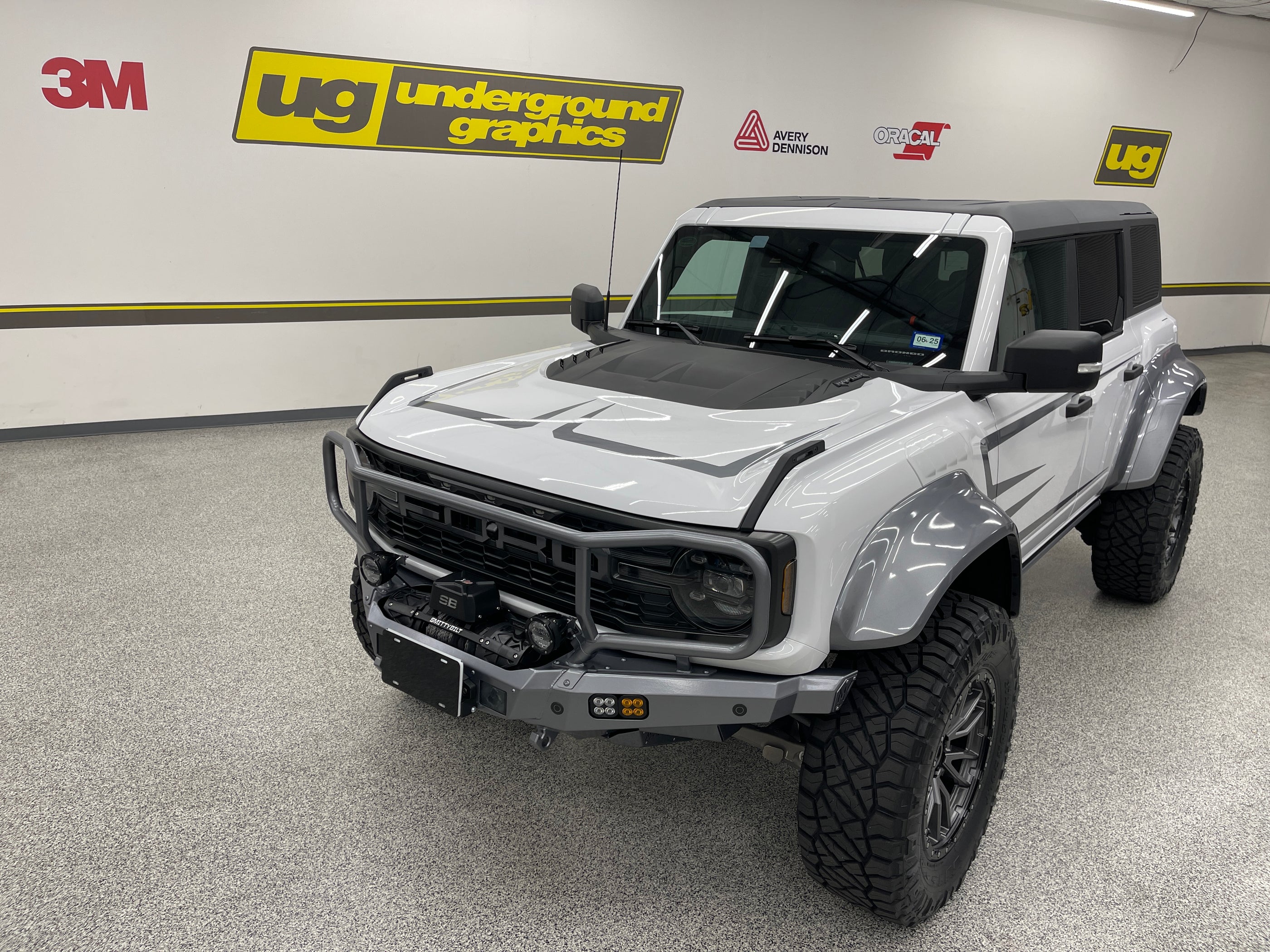 Bronco MAXXED kit — Underground Graphics