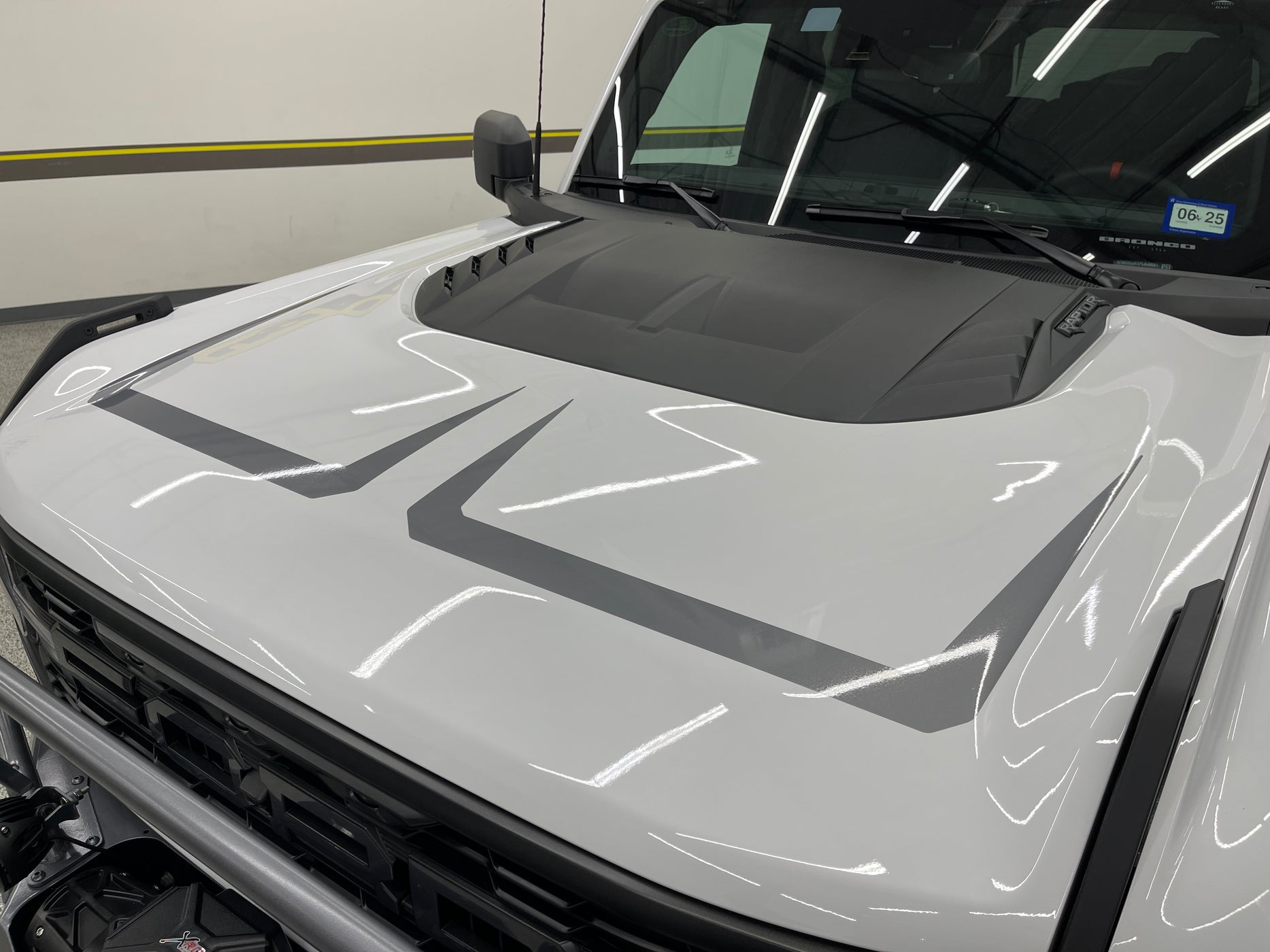 Bronco MAXXED kit — Underground Graphics