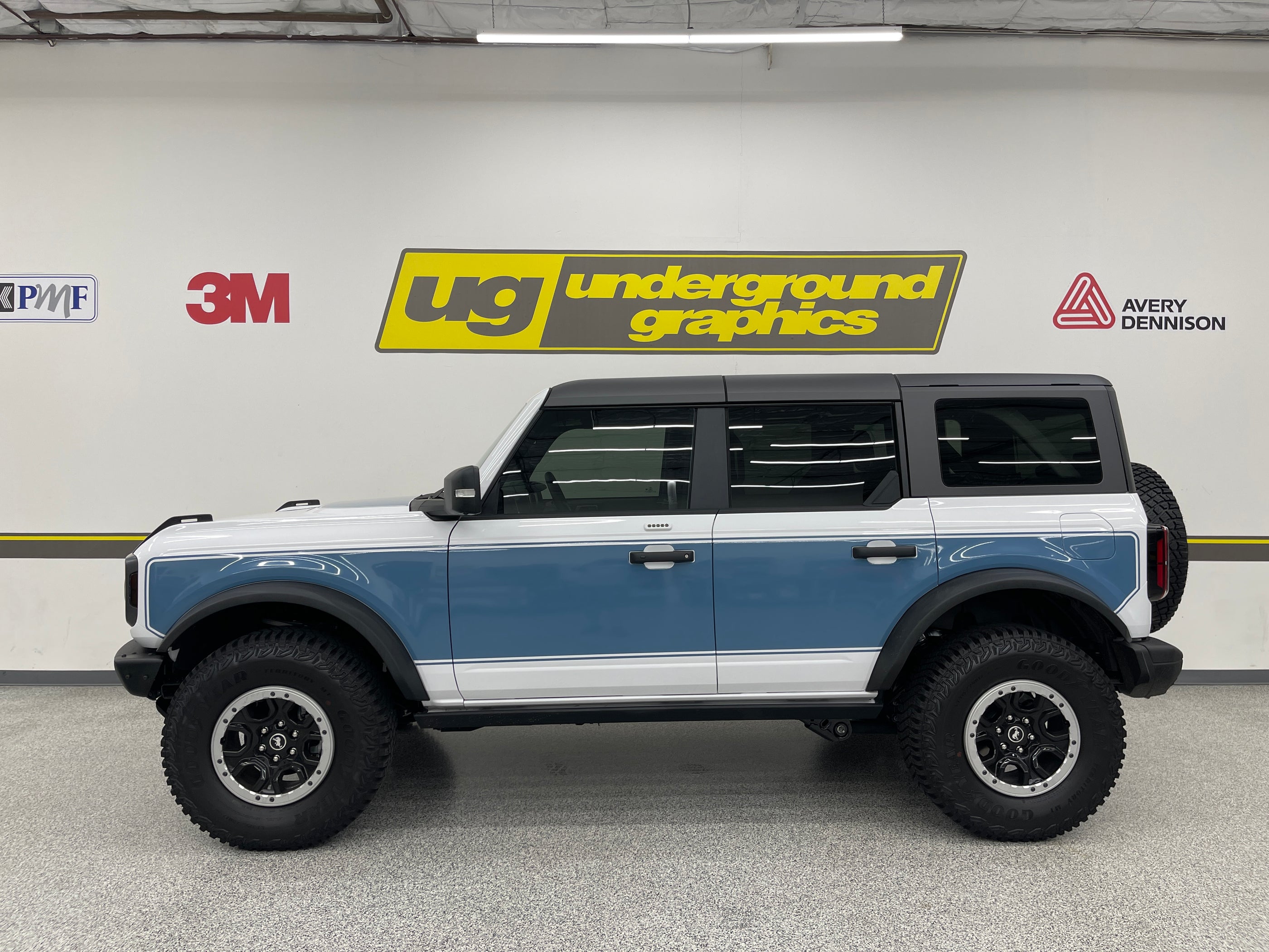 Bronco Retro Side Panels — Underground Graphics