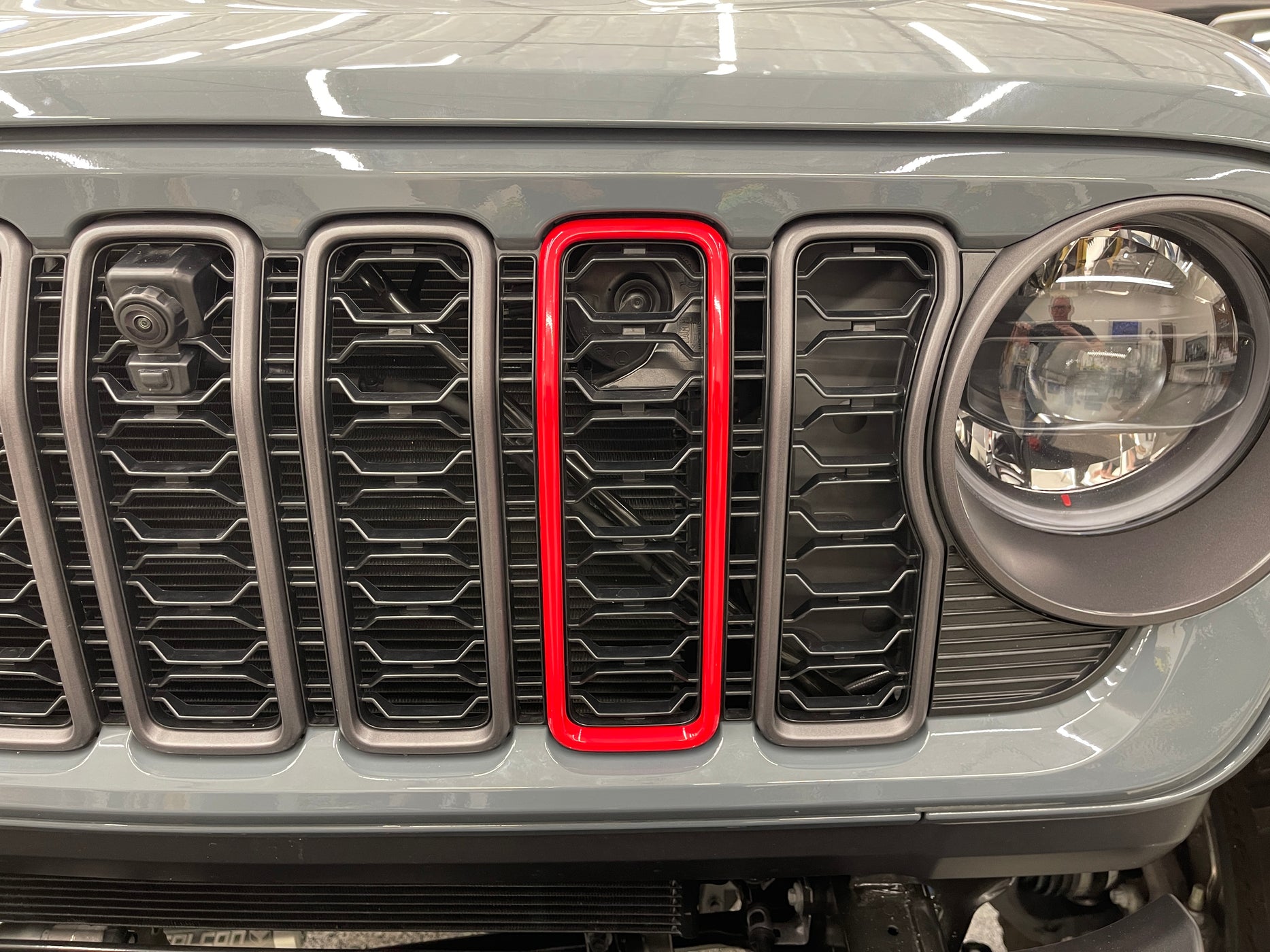 Jeep Grill Pinstripe Inlays (2024+) — Underground Graphics