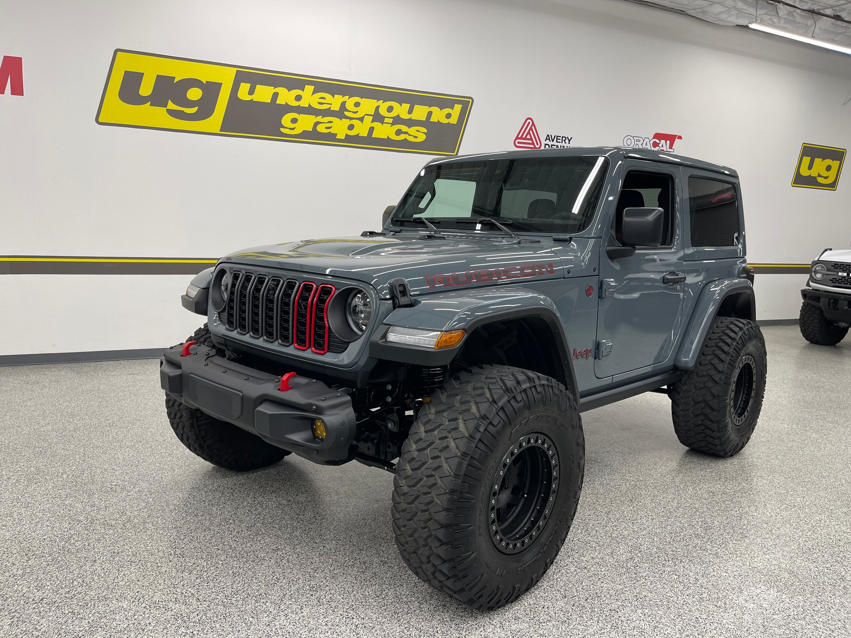 Jeep Grill Pinstripe Inlays (2024+) — Underground Graphics