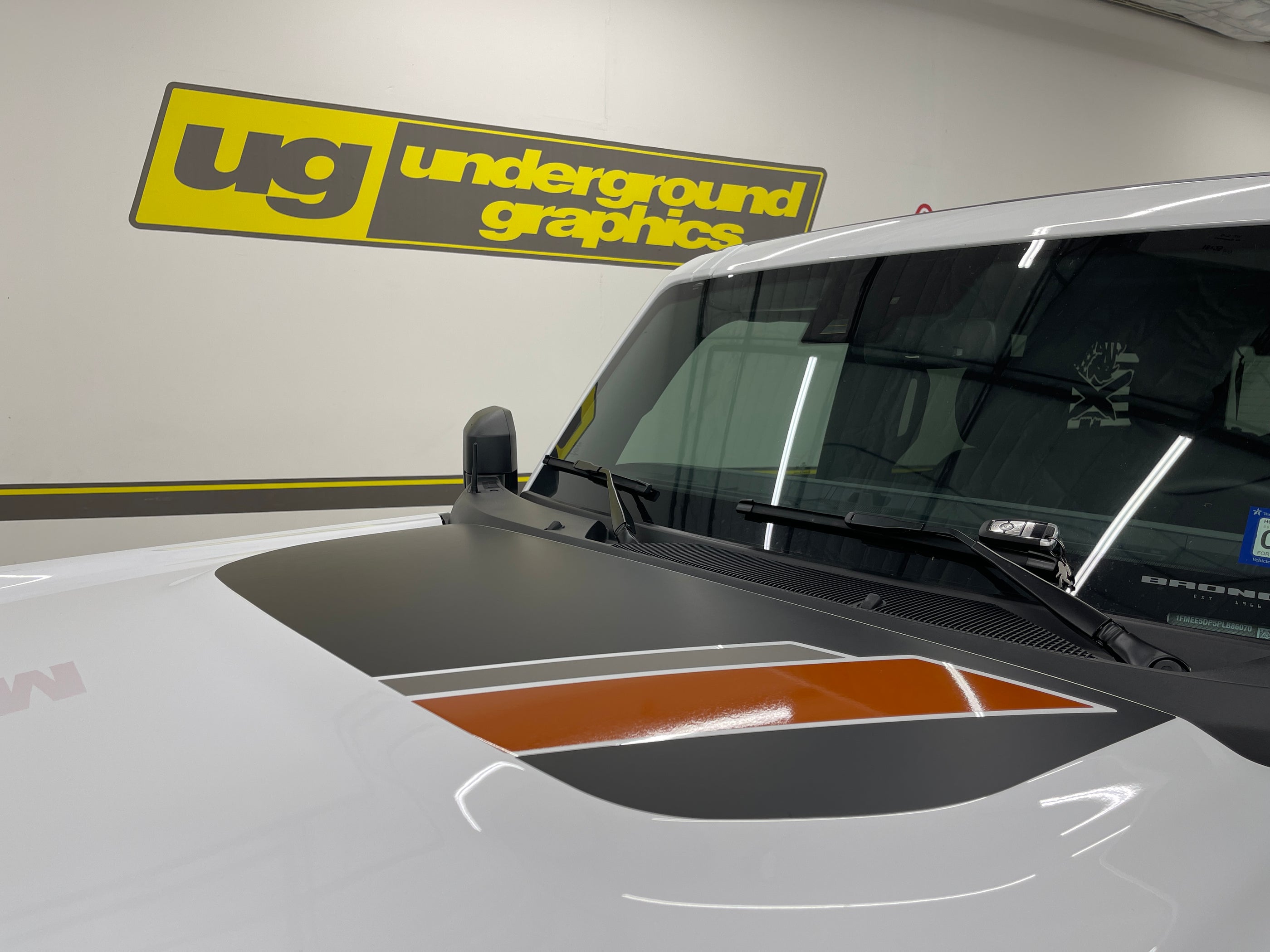 Bronco Doubleback Stripe — Underground Graphics