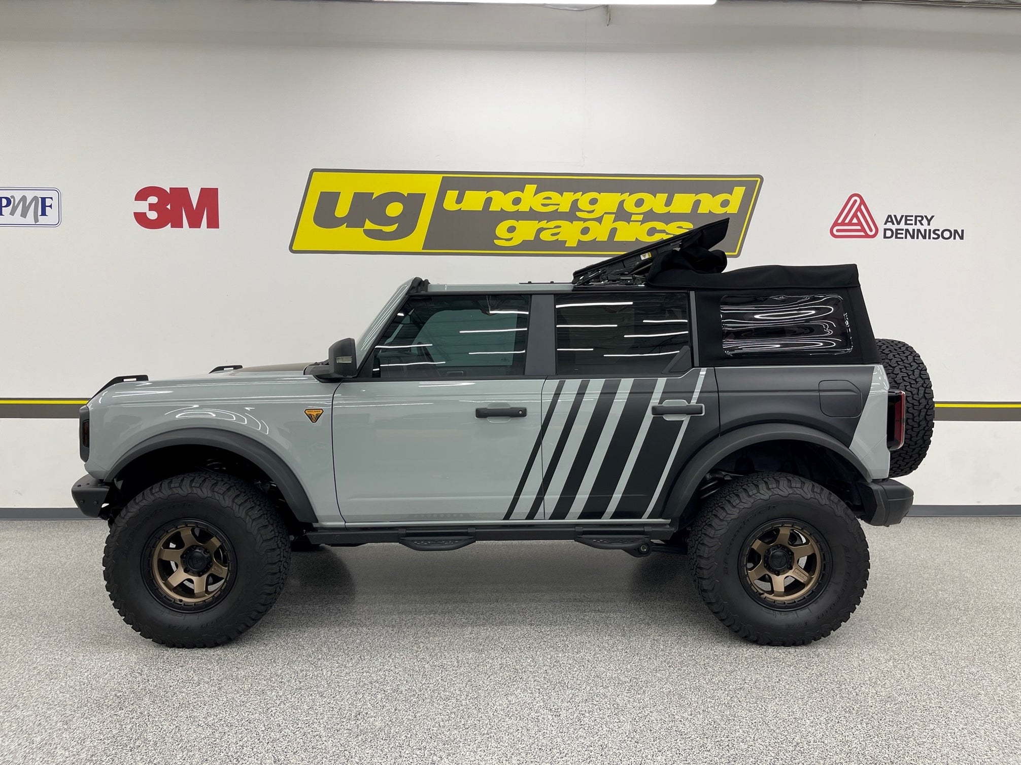 Bronco Stripes — Underground Graphics