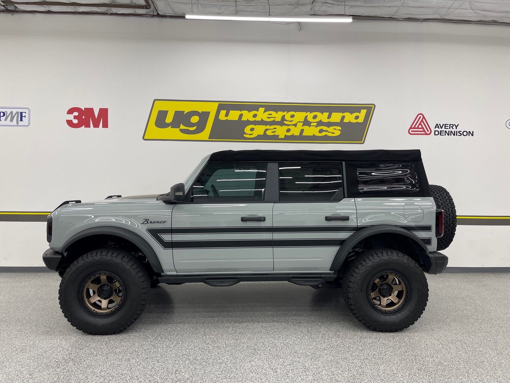 Bronco Stripes — Underground Graphics