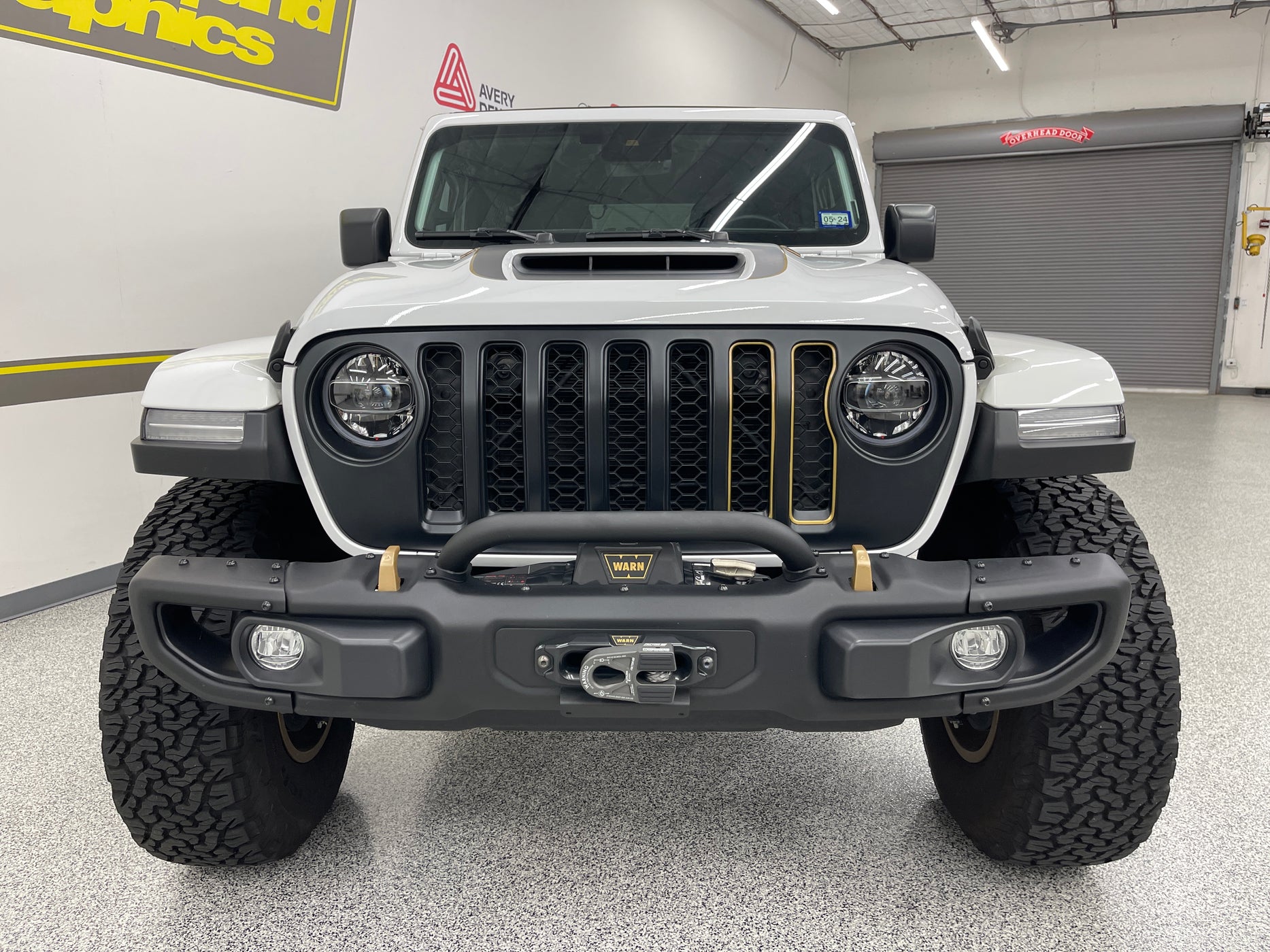 Jeep Grill Pinstripe Inlay (Multi-Piece Grill WITH Trim Rings) 2018-20 ...