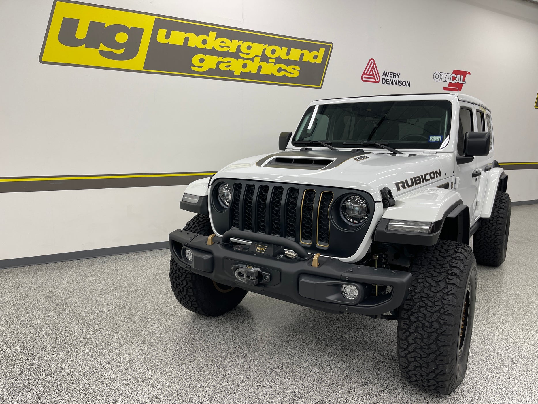 Jeep Grill Pinstripe Inlay (Multi-Piece Grill WITH Trim Rings) 2018-20 ...